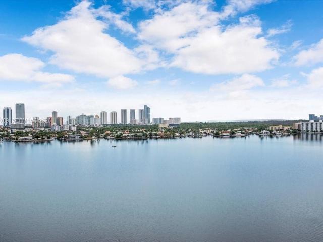 Luxury apartment complex for rent in North Miami Beach, United States