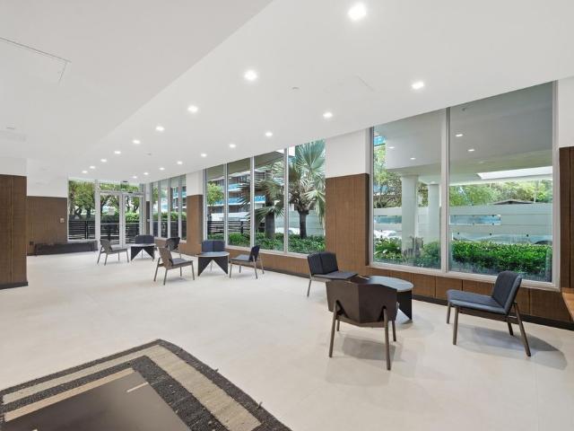 Luxury apartment complex for rent in North Miami Beach, United States