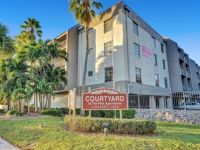 Luxury apartment complex for rent in North Miami, Florida