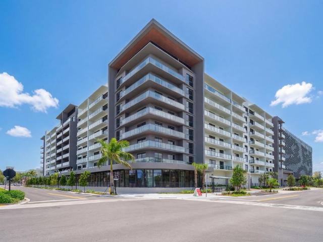 Luxury apartment complex for rent in North Miami, Florida