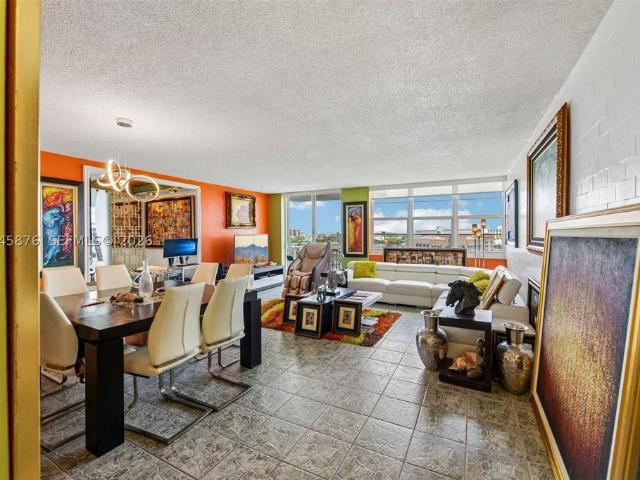 Luxury apartment complex for rent in North Miami, Florida