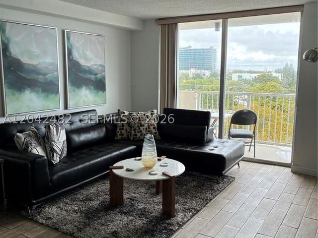 Luxury apartment complex for rent in North Miami, United States