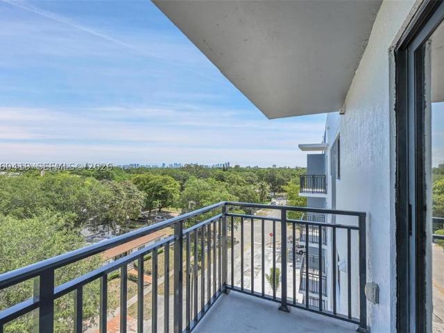 Luxury apartment complex for rent in North Miami, United States