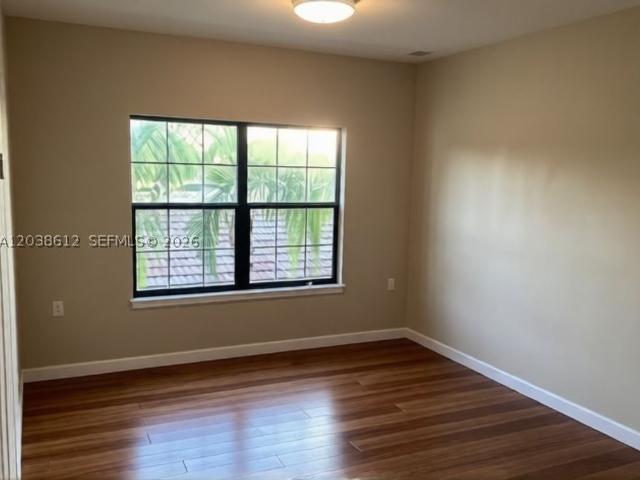 Luxury apartment complex for rent in Naples, Florida