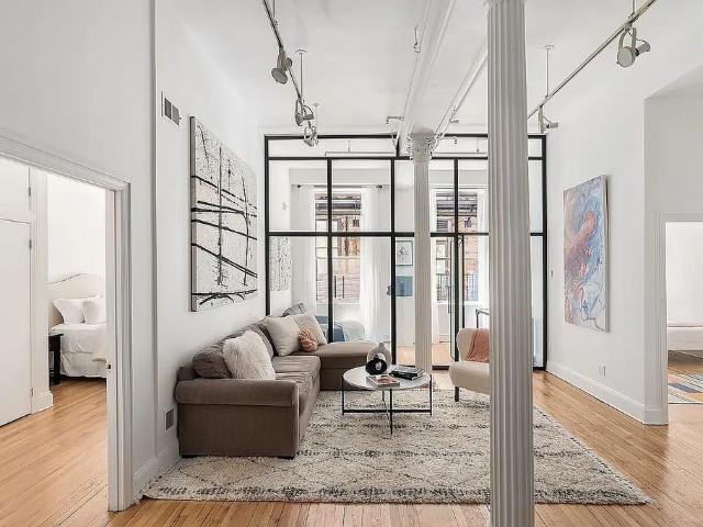 Luxury apartment complex for rent in New York