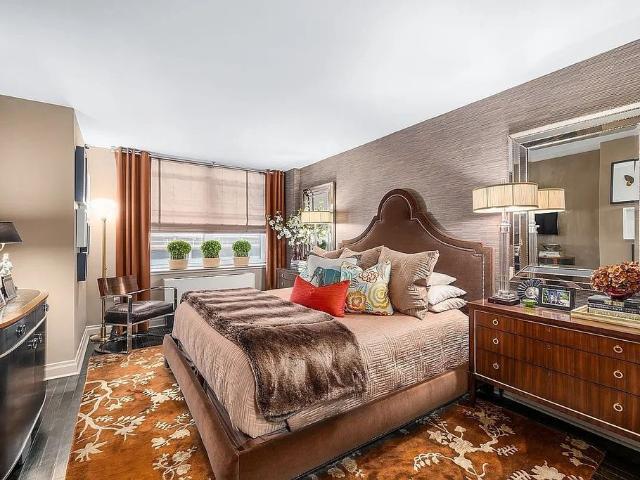 Luxury apartment complex for rent in New York