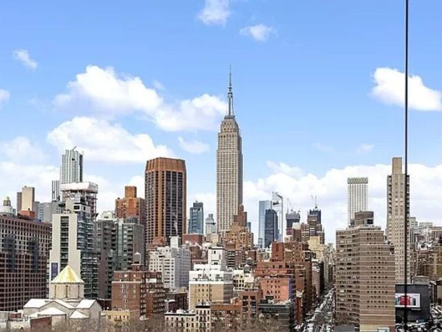 Luxury apartment complex for rent in New York