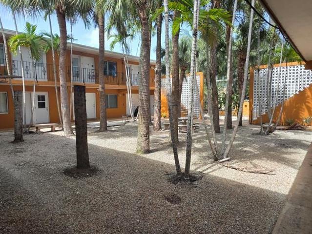 Luxury apartment complex for rent in South Miami, Florida