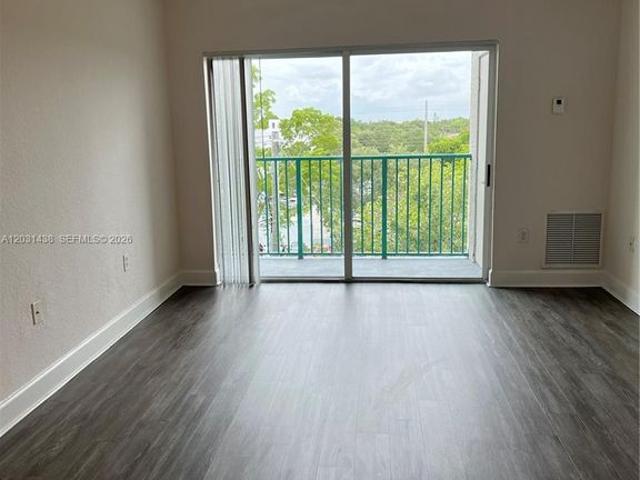 Luxury apartment complex for rent in South Miami, United States