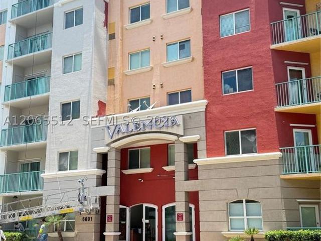 Luxury apartment complex for rent in South Miami, United States