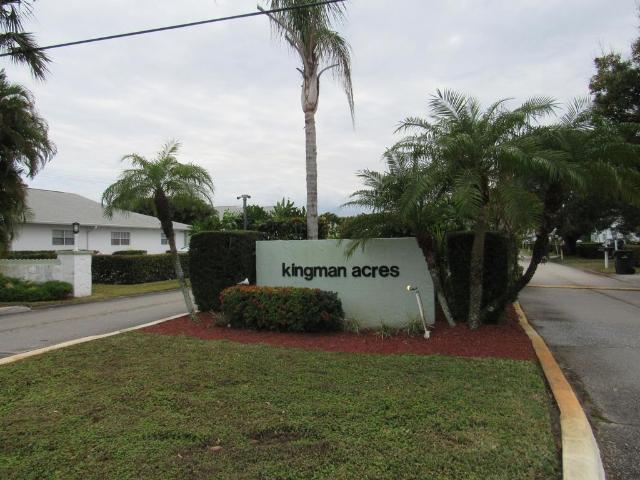 Luxury apartment complex for rent in Stuart, Florida