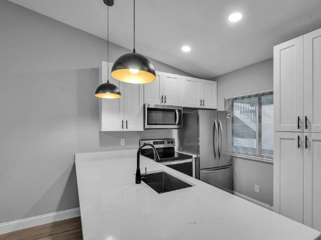 Luxury apartment complex for rent in Stuart, Florida