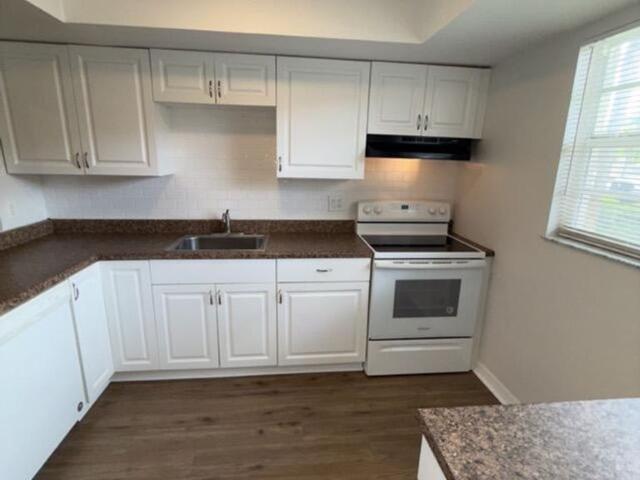Luxury apartment complex for rent in Stuart, Florida