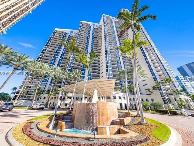 Luxury apartment complex for rent in Sunny Isles Beach, Florida