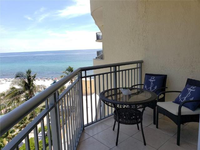 Luxury apartment complex for rent in Sunny Isles Beach, Florida