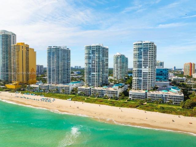 Luxury apartment complex for rent in Sunny Isles Beach, Florida