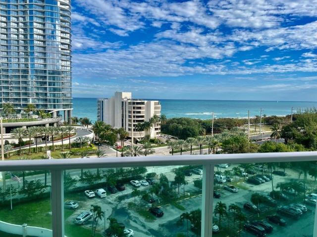 Luxury apartment complex for rent in Sunny Isles Beach, Florida