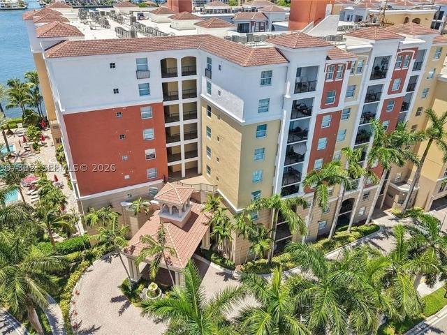 Luxury apartment complex for rent in Sunny Isles Beach, Florida