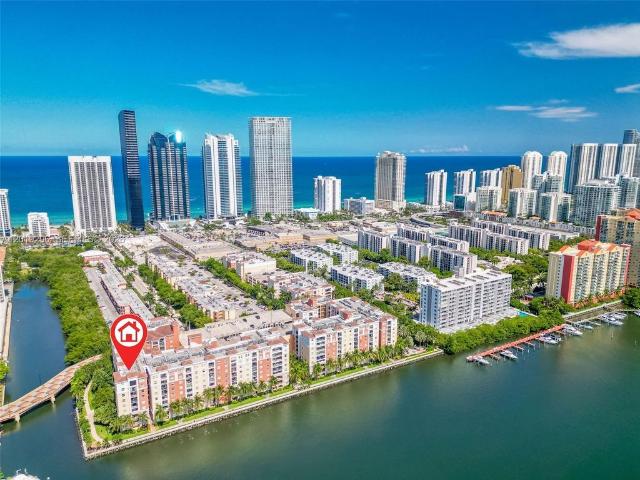 Luxury apartment complex for rent in Sunny Isles Beach, Florida