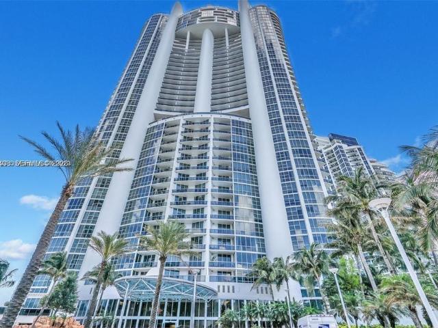 Luxury apartment complex for rent in Sunny Isles Beach, Florida