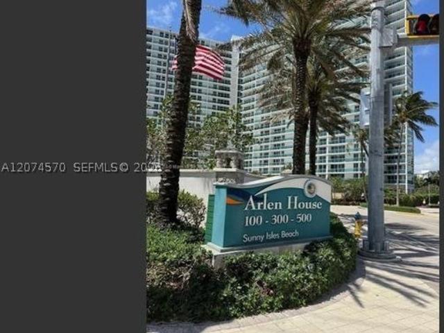 Luxury apartment complex for rent in Sunny Isles Beach, Florida