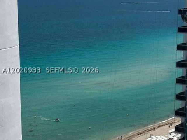 Luxury apartment complex for rent in Sunny Isles Beach, Florida
