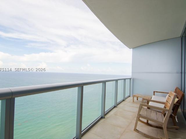 Luxury apartment complex for rent in Sunny Isles Beach, Florida