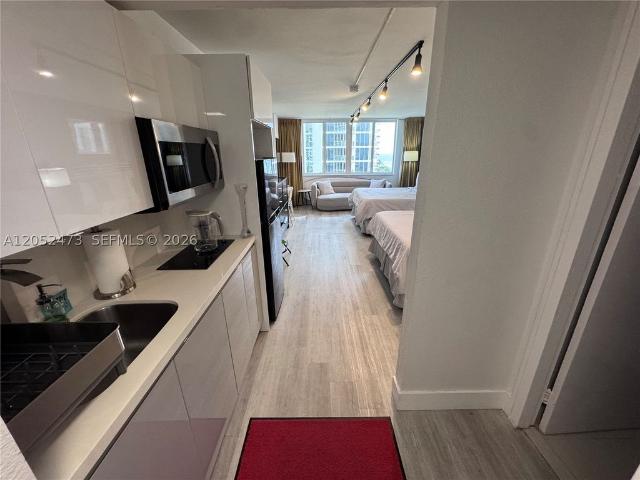 Luxury apartment complex for rent in Sunny Isles Beach, Florida