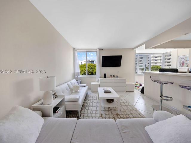Luxury apartment complex for rent in Sunny Isles Beach, Florida