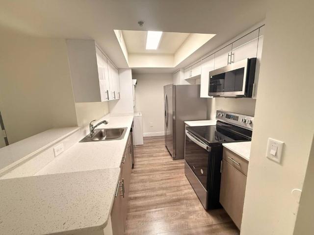 Luxury apartment complex for rent in Sunny Isles Beach, Florida