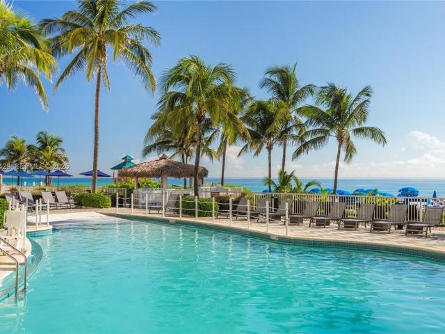 Luxury apartment complex for rent in Sunny Isles Beach, Florida