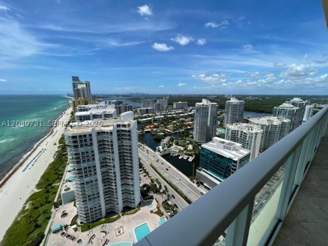 Luxury apartment complex for rent in Sunny Isles Beach, Florida