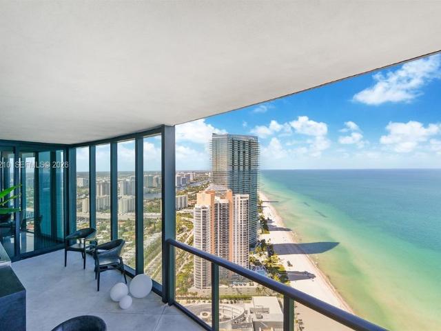 Luxury apartment complex for rent in Sunny Isles Beach, Florida