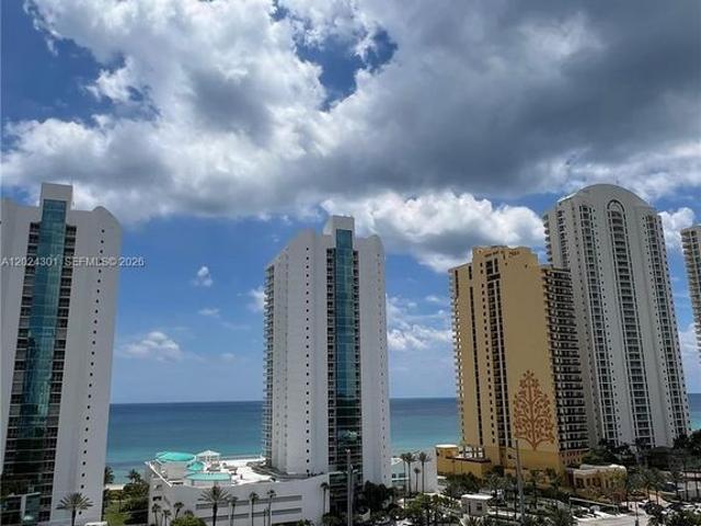 Luxury apartment complex for rent in Sunny Isles Beach, United States