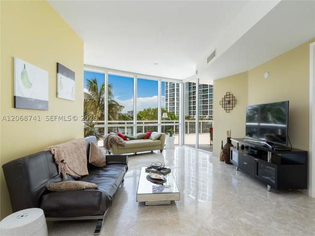 Luxury apartment complex for rent in Sunny Isles Beach, United States