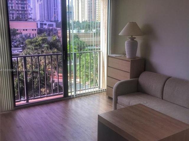 Luxury apartment complex for rent in Sunny Isles Beach, United States