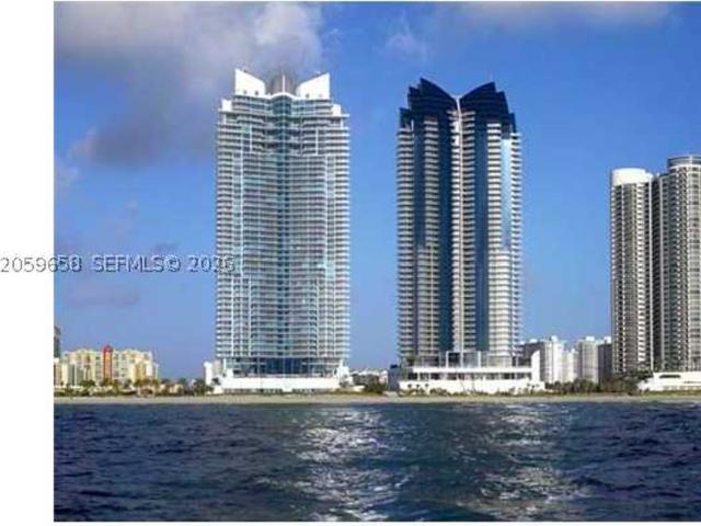 Luxury apartment complex for rent in Sunny Isles Beach, United States