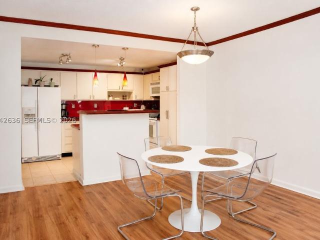 Luxury apartment complex for rent in Sunny Isles Beach, United States