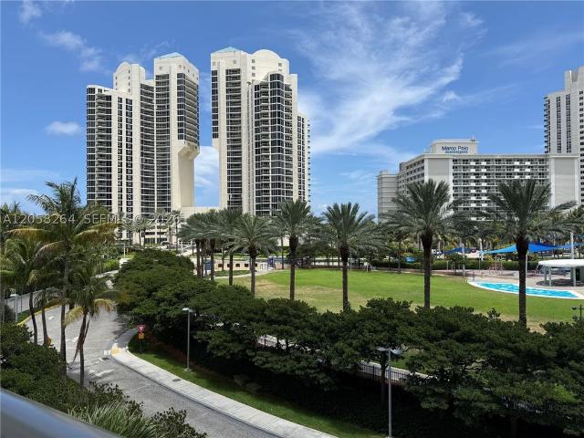 Luxury apartment complex for rent in Sunny Isles Beach, United States