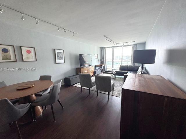 Luxury apartment complex for rent in Sunny Isles Beach, United States