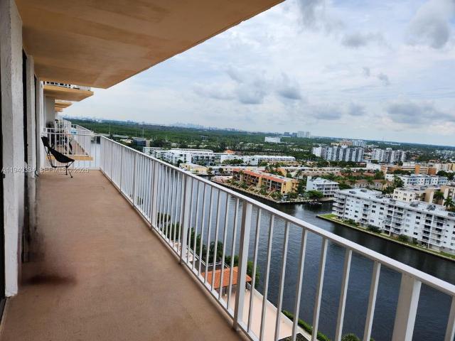Luxury apartment complex for rent in Sunny Isles Beach, United States