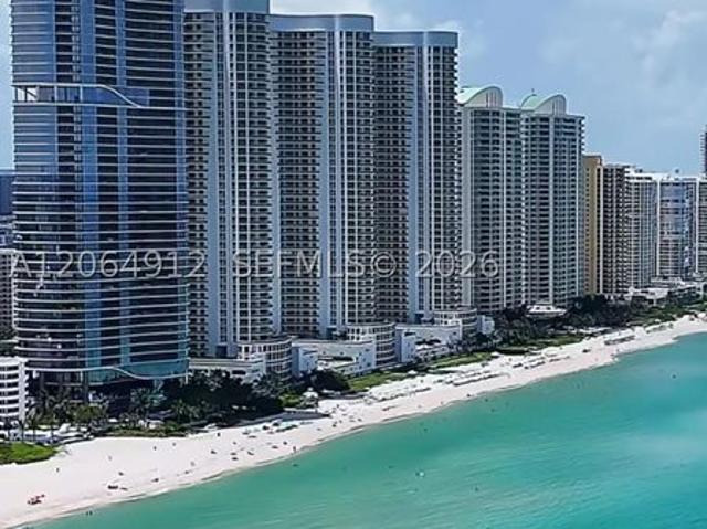 Luxury apartment complex for rent in Sunny Isles Beach, United States