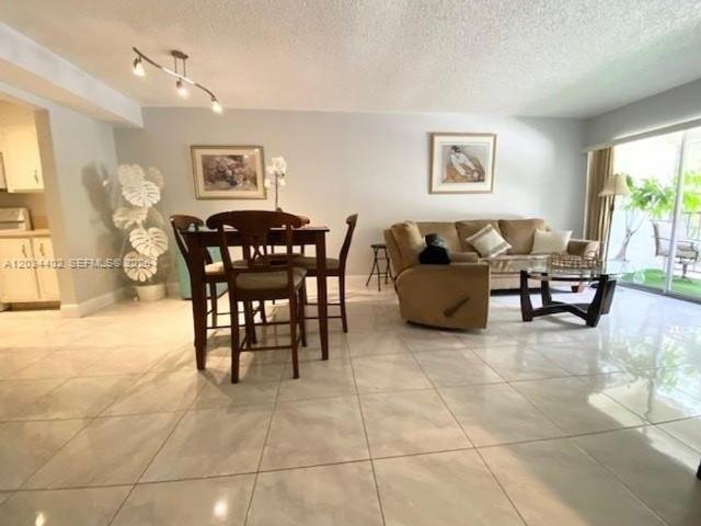 Luxury apartment complex for rent in Sunny Isles Beach, United States