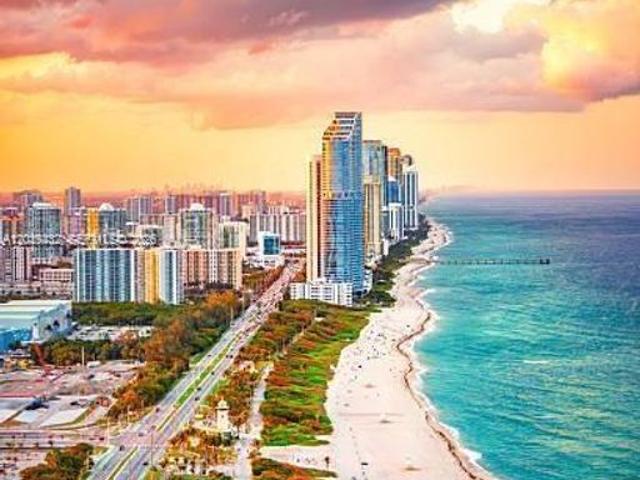 Luxury apartment complex for rent in Sunny Isles Beach, United States