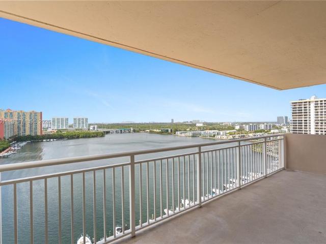 Luxury apartment complex for rent in Sunny Isles Beach, United States