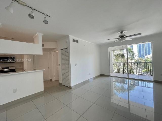 Luxury apartment complex for rent in Sunny Isles Beach, United States