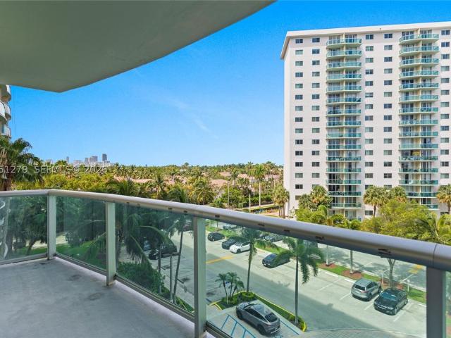 Luxury apartment complex for rent in Sunny Isles Beach, United States