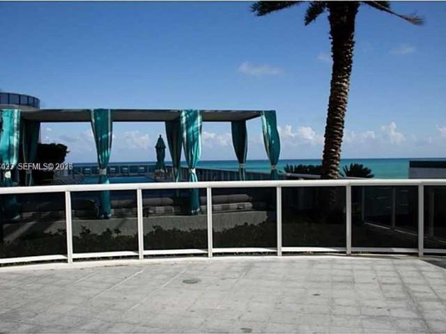 Luxury apartment complex for rent in Sunny Isles Beach, United States