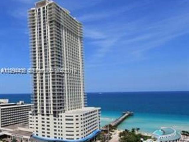 Luxury apartment complex for rent in Sunny Isles Beach, United States