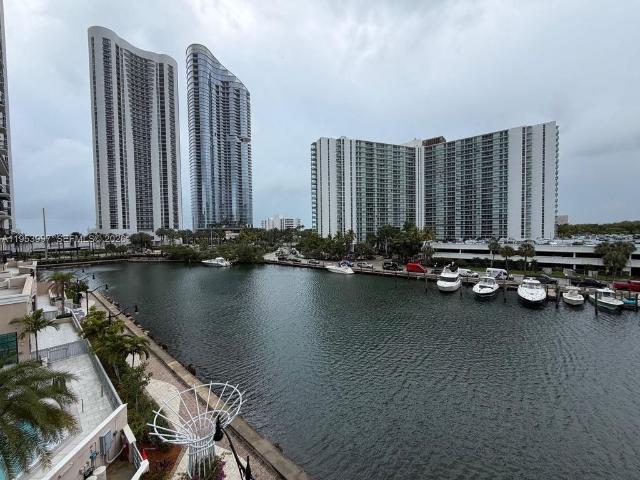 Luxury apartment complex for rent in Sunny Isles Beach, United States
